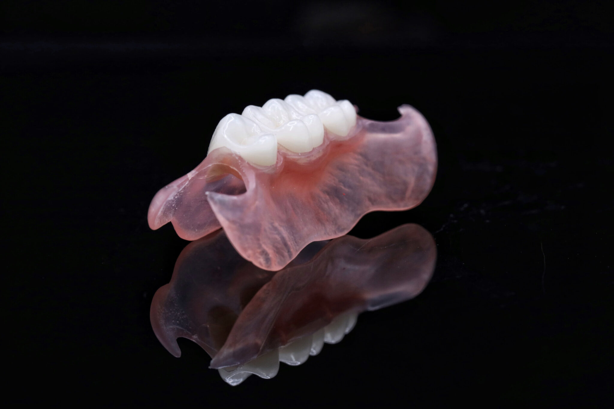 Dentures Leeds | Award-winning dentures in Leeds | HQ Dental